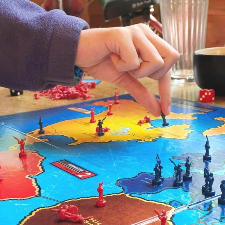 Camel Up Game = Fast-Paced Family Fun!